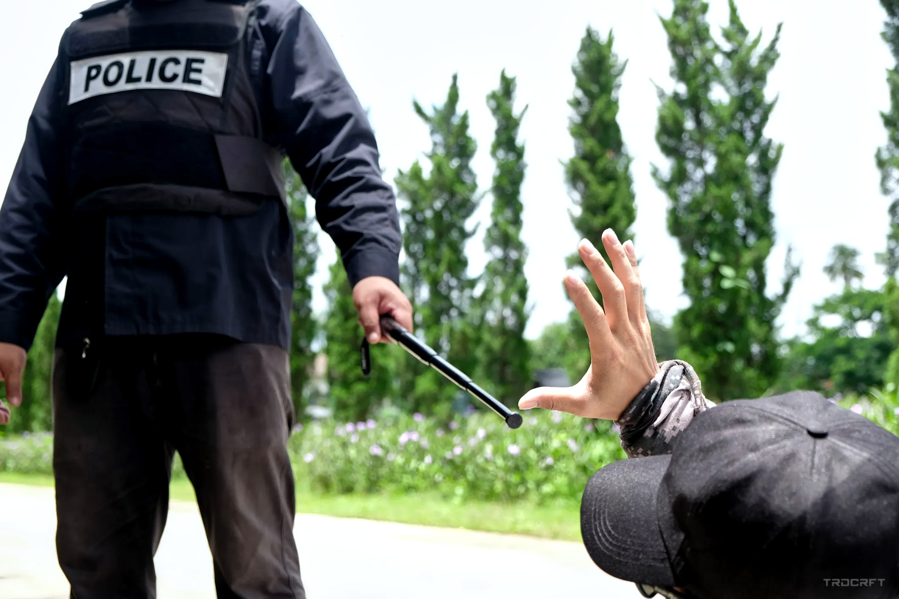 Self-Defense Against Police Officers Using Excessive Force | TRDCRFT